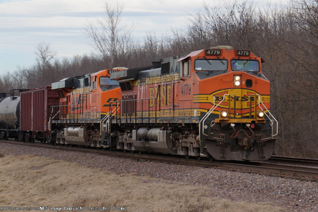 BNSF 4779